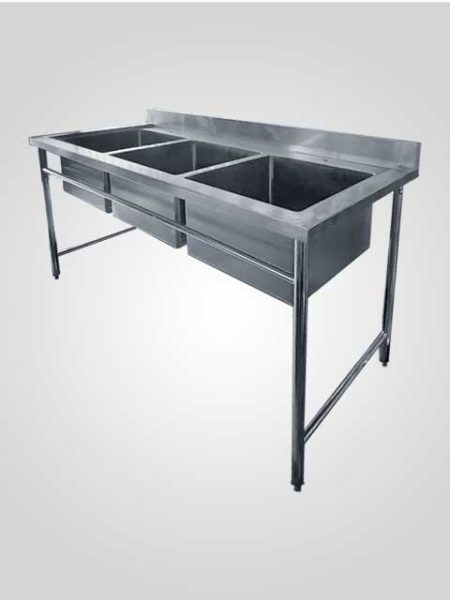 Triple Sink with Splash Back | Nagamaro